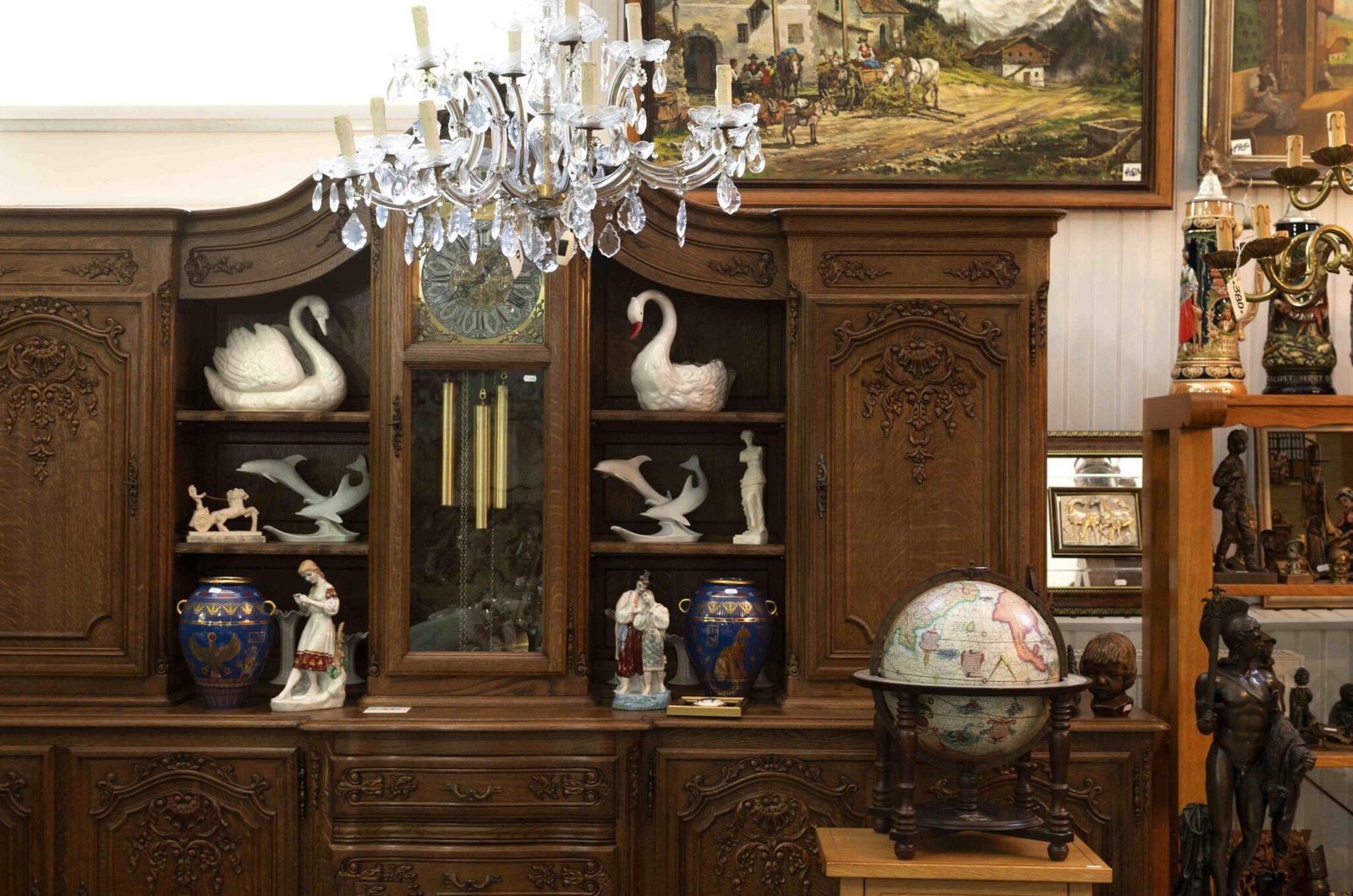 Auction Houses - Auctioneers UK